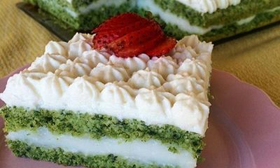 Ispanaklı Yeşil Yaş Pasta - Mutfaktaki