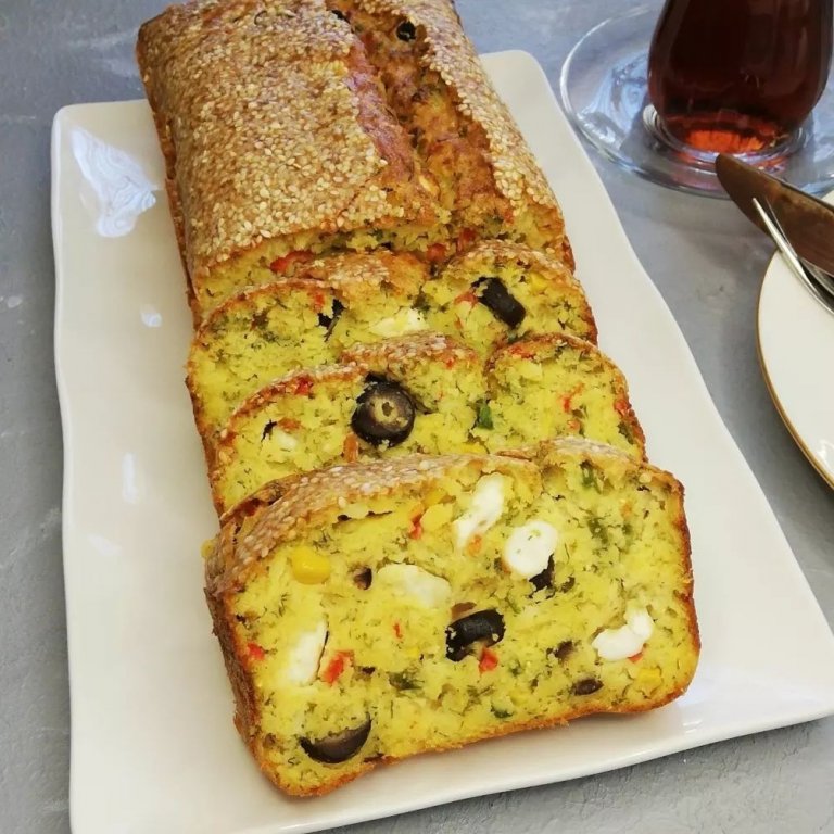 Sucuk Ve Kaşar Dolgulu Simit » mutfaktaki.com